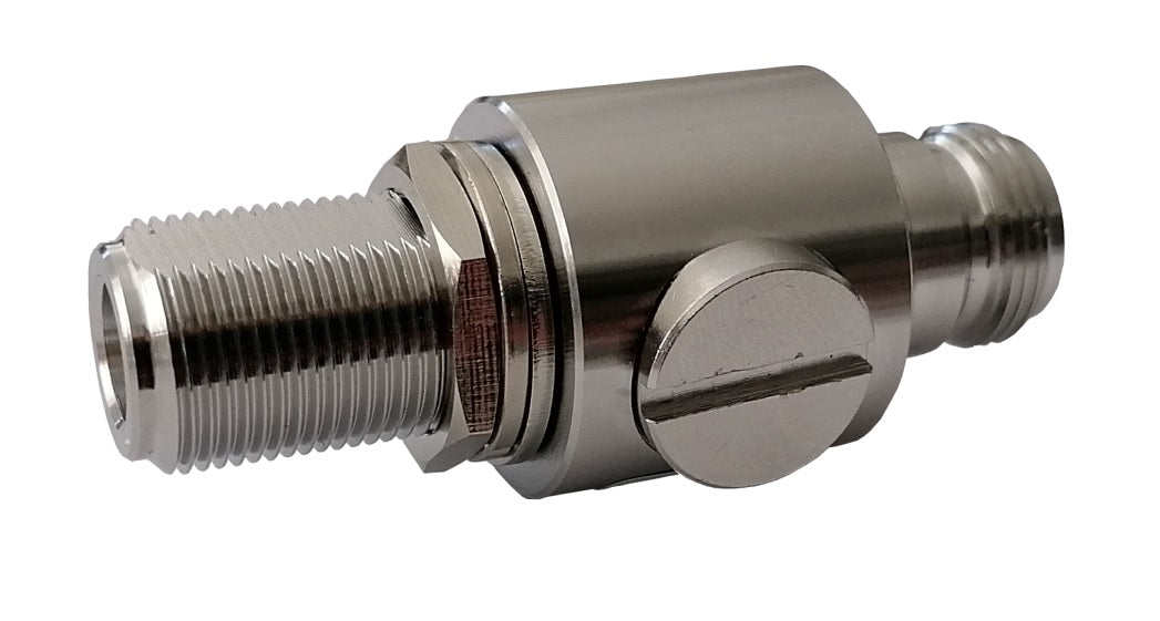 SSB N-Female/N-Female adapter met overspanningeveiliging 2,5GHz – Deltron