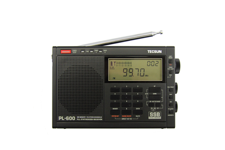 Tecsun PL-600 World Receiver with protective cover | Deltron